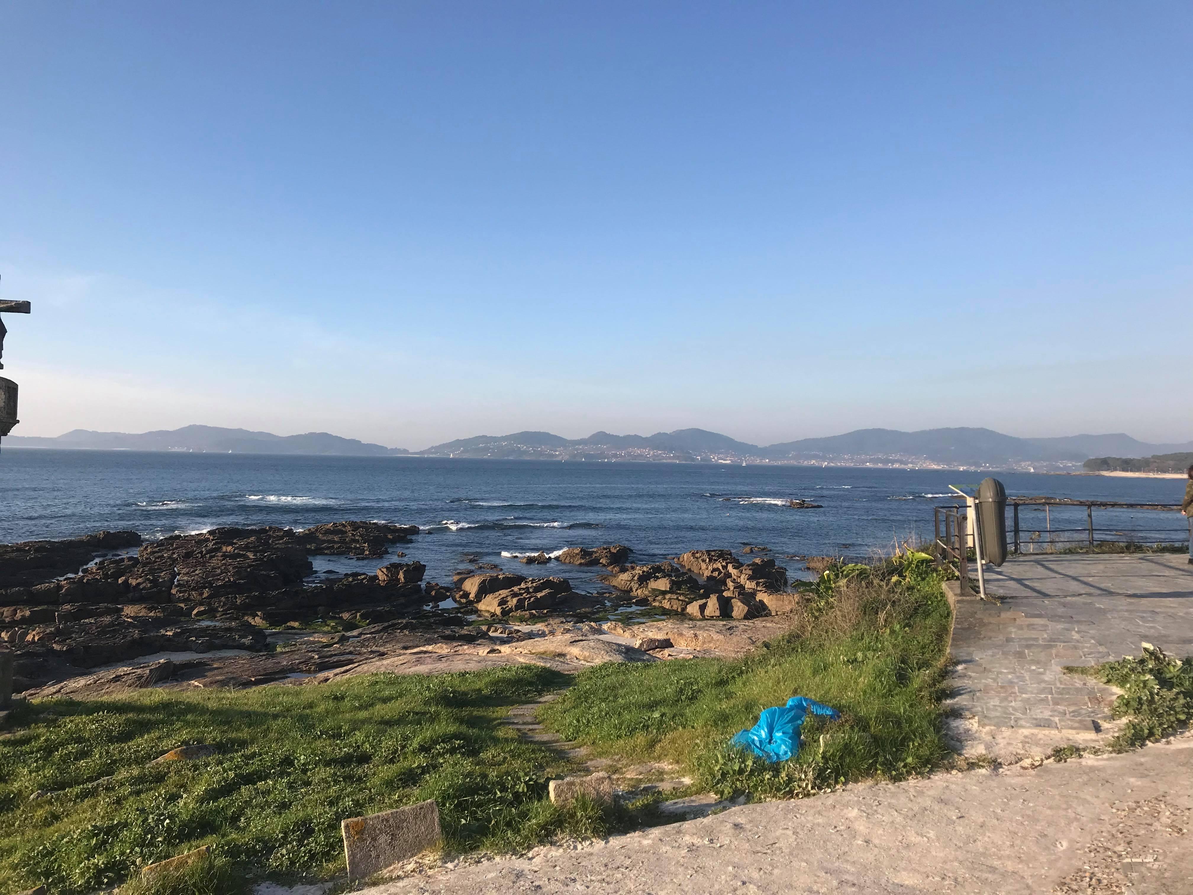 Samil Beach Days | Reach the World