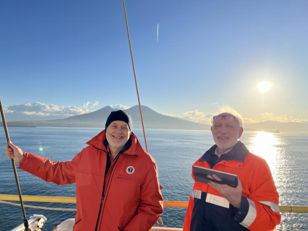 From Seafloor to Core Sample | Reach the World